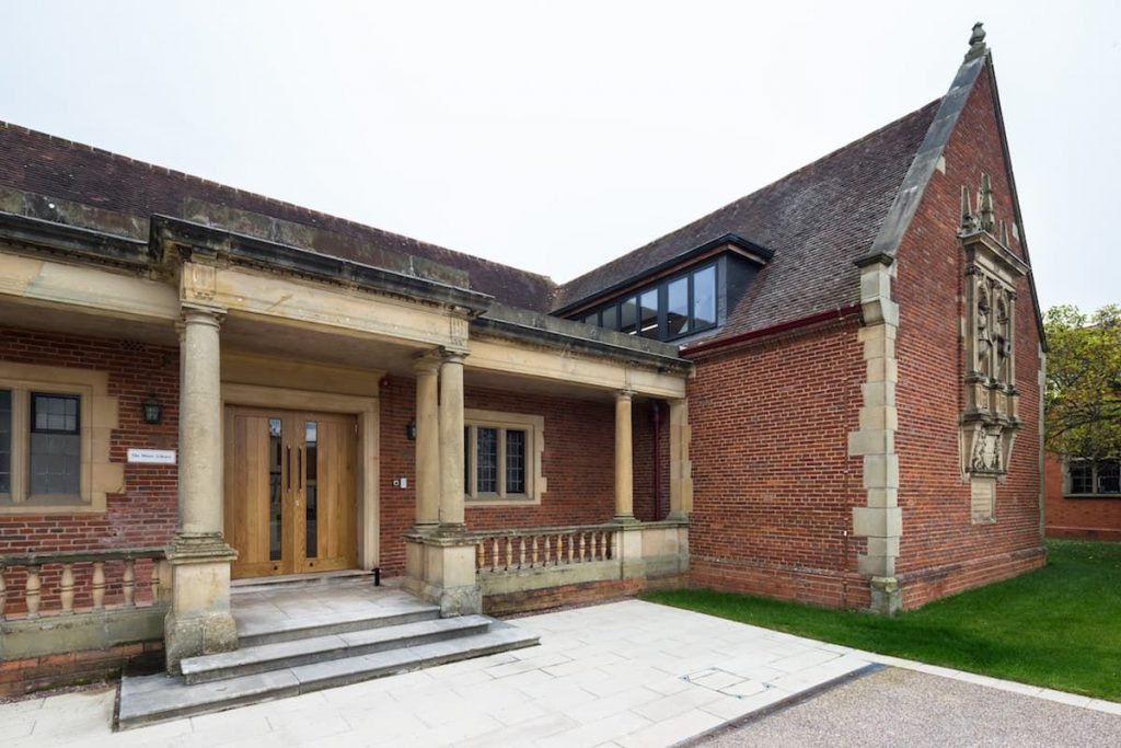 Moser Library - Adrian James Architects Oxford